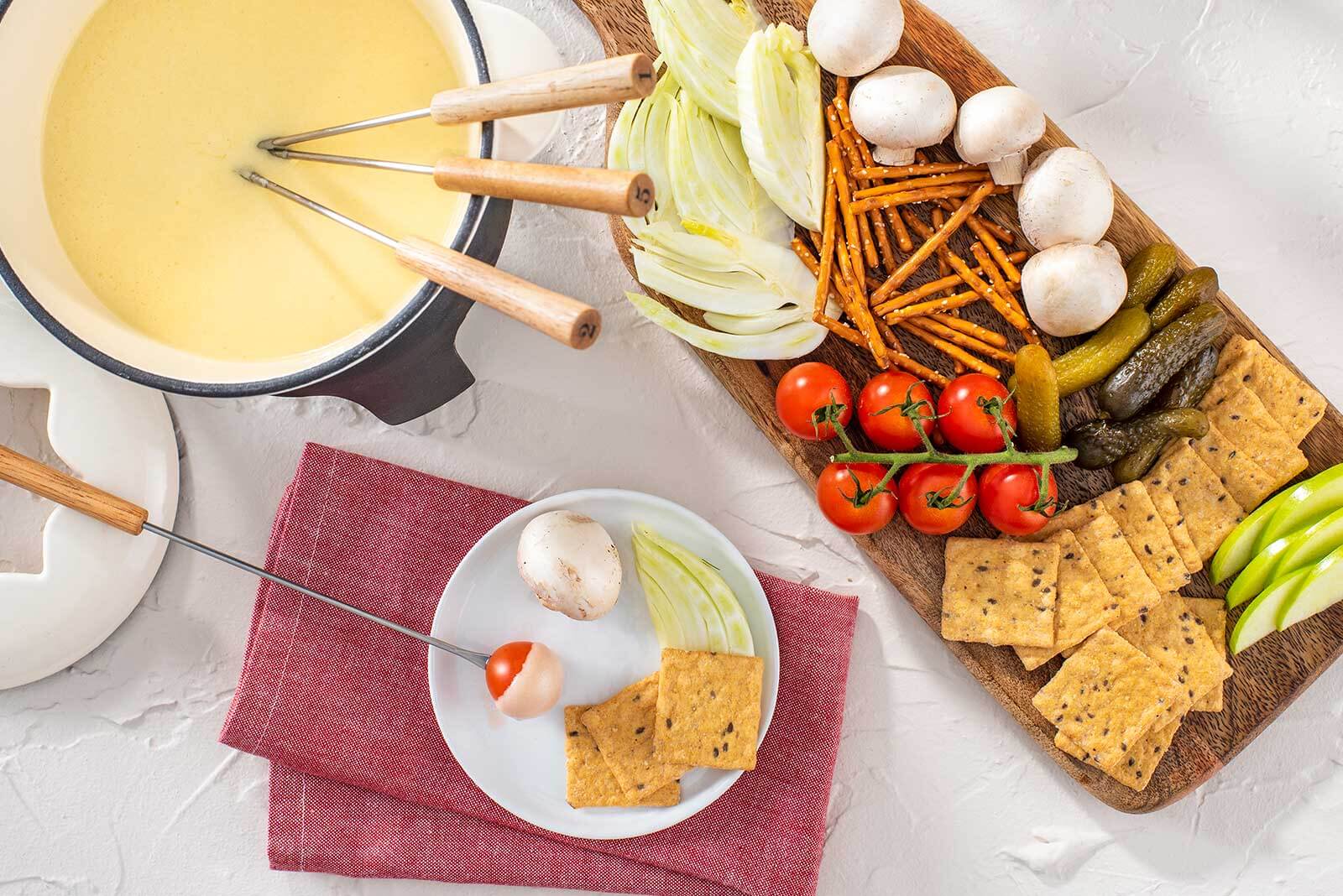 Hearty White Cheddar Fondue Platter - Crunchmaster